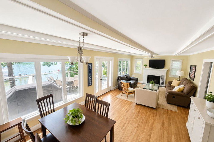 Cozy 3-bdrm In Paca W Ac- Walk To Waupaca's Top Spots: Wheelhouse, Scoopers, Icc - Wisconsin
