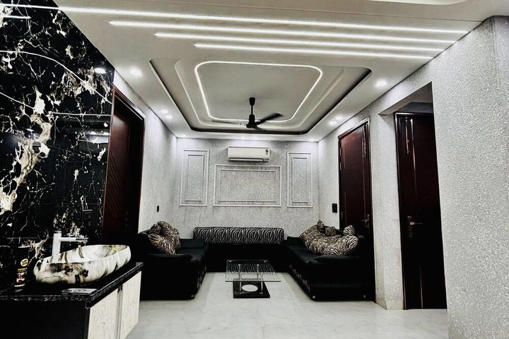 Charming 3-bedroom House With Ac In New Delhi Central 3bhk Home...away Home. - Nueva Delhi