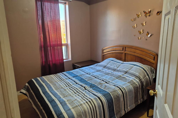 2 Bed Room Apartment, Clean, Bright And Peaceful For A Pleasant Stay. - Oshawa