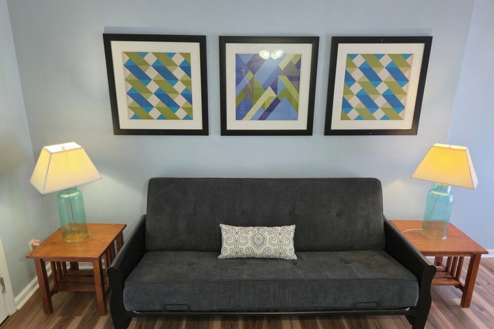 Relax And Recharge In This 1 Bedroom Apartment Near The Heart Of Cleveland - Cleveland, TN