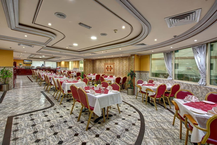 Enjoyable 1-bedroom Hotel With Ac In Vibrant Dubai - Dubai