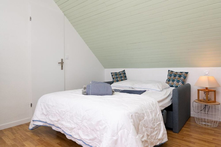Studio Le Sea Bird, Port View, Summer Pool, Parking, Towels & Cleaning Not Included - Île-d'Arz