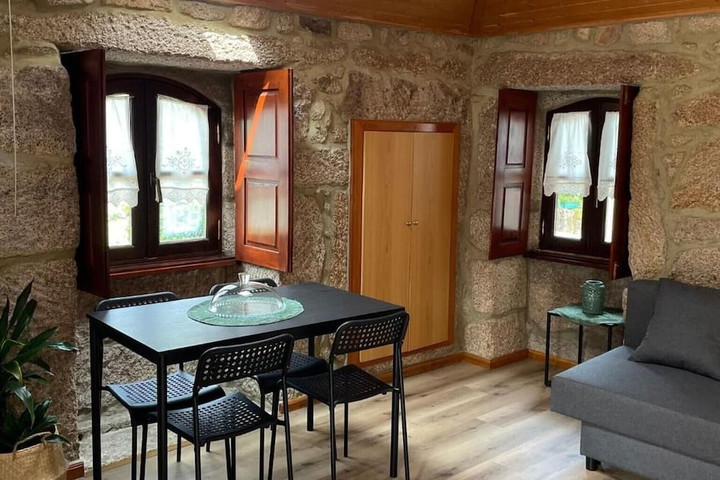 Maison De Vacances 'Casa Da Quelha' Avec Vue Sur La Montagne, Wi-fi Et Climatisation - Soajo
