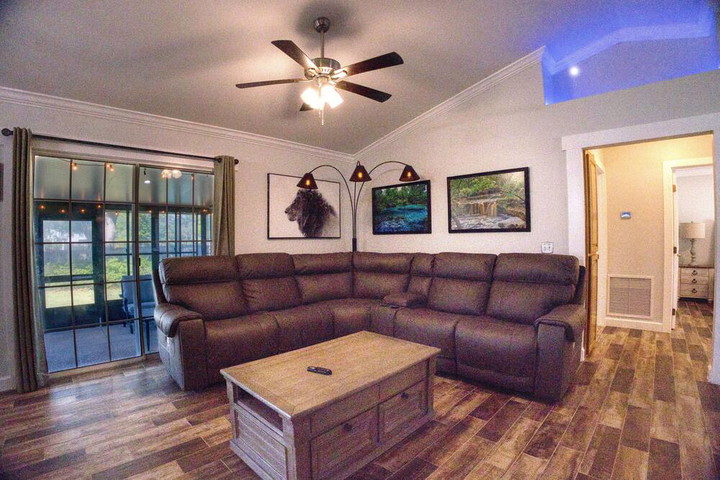 Home Away From Home - Lake City, FL