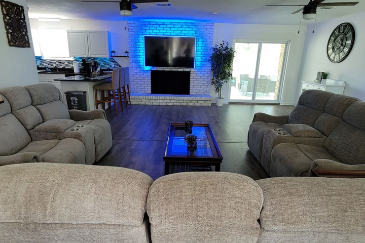 Beautiful Vacation Home Near Airport, I10, Shopping - Milton, FL