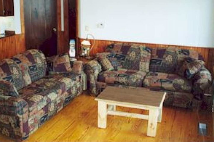 Truly Exceptional And Comfortable Luxury Log Cabin - Indiana (State)