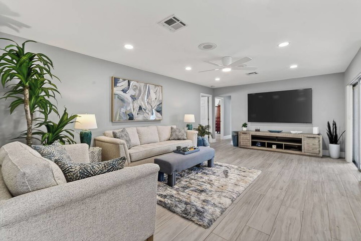 Palm Paradise | Heated Pool | Pga | Beaches | Waterpark | Roger Dean - West Palm Beach, FL