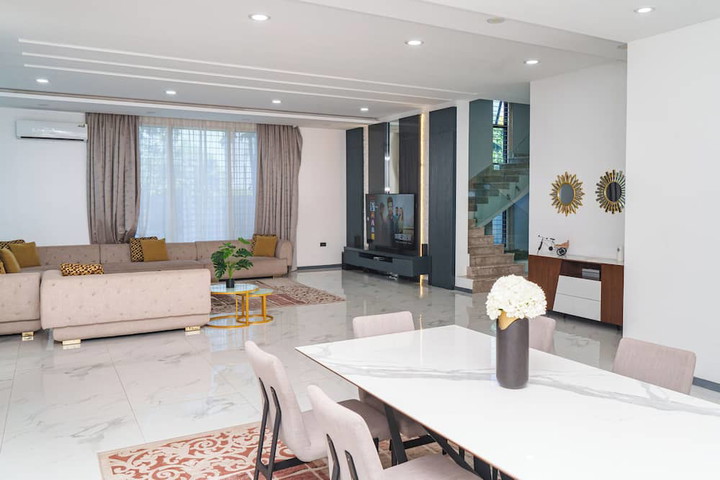 Kibada White Villa - Dar es Salaam