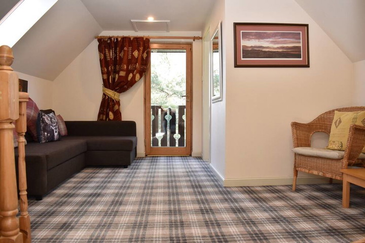 Inchmurrin Lodge With Private Hot Tub - Loch Lomond, United Kingdom