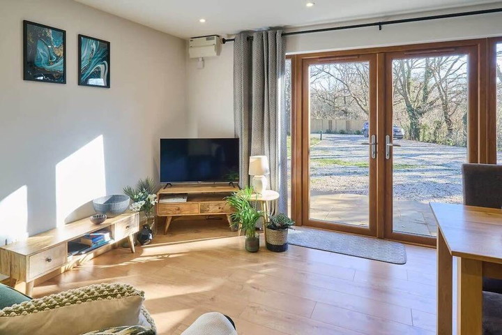 Host & Stay | Willow Barn - Kent