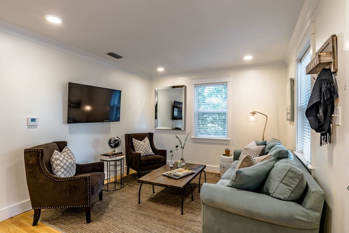 Fairhope Downtown Cottage Sleeps 10 "Walk To Town" Lots Of Parking And Garage - Alabama