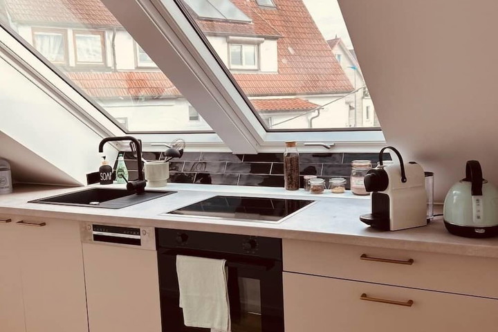 Dachnest - Wonderful New Top Floor Apartment With A View - Reutlingen