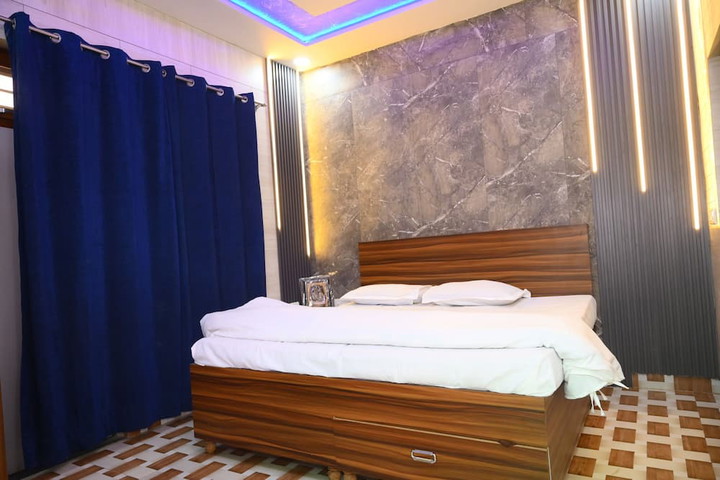 Sadhna Home Stay Is An Ideal Place To Rest, Recharge, And Experience - Agra