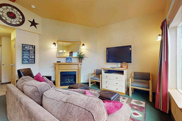 1 Br Condo Located In Icicle Village, Leavenworth - Leavenworth, WA