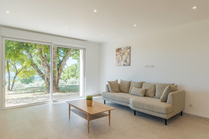 Appartement 'Sur Les Hauteurs Du Luberon' Met Privézwembad En Wifi - Cucuron