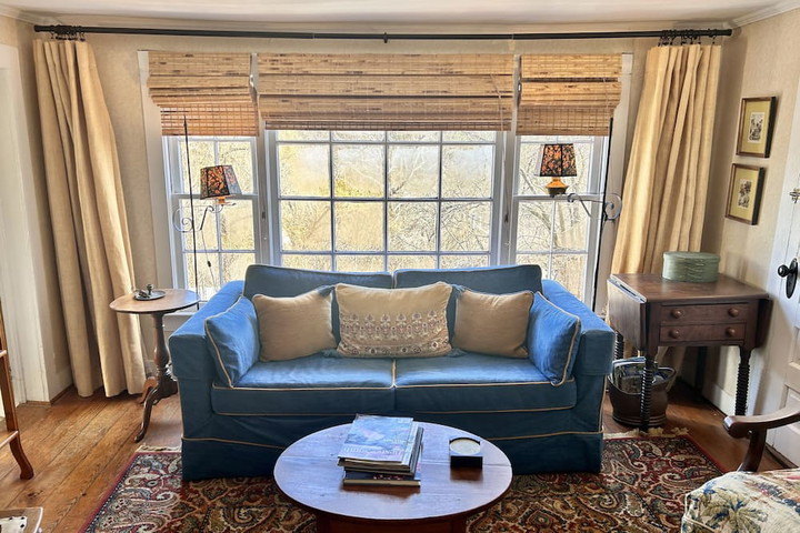 The Best Historic District Victorian Cottage In Eureka Springs - Eureka Springs, AR
