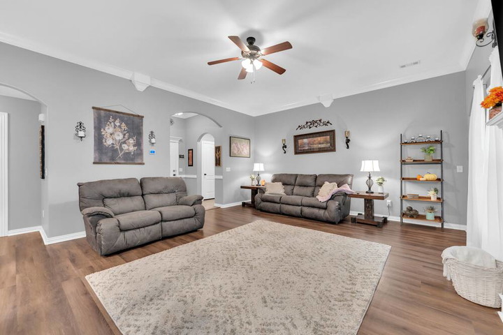 Cozy 3-bedroom Home In The Heart Of Siloam Springs, Ar - Siloam Springs, AR