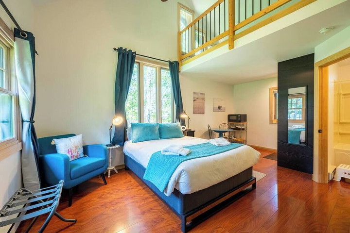 Pine Suite | Cozy Fall Getaway For Two - Door County, WI