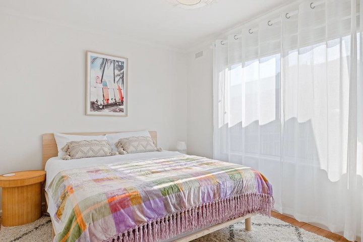 Komune Ii Close To Beach In Cowes - Ventnor