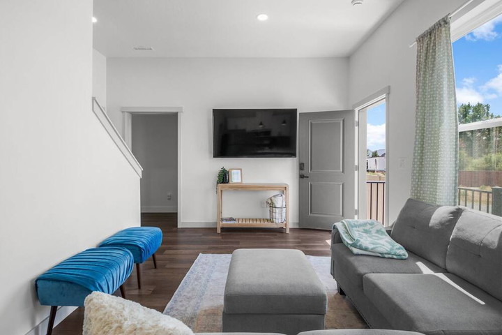 Little Ranch In The City! - Lehi, UT