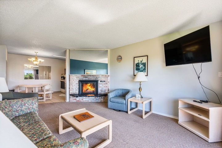Family Suite With Kitchen, Pool & Hot Tub Access! - Ocean Shores, WA
