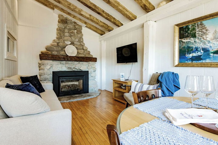 Family-friendly Oceanview Cottage | Private Hot Tub | Near Halifax - Nova Scotia