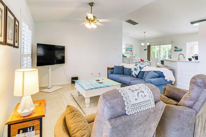 Private Yard & Screened Patio: Sunny Sebastian Gem - Sebastian, FL