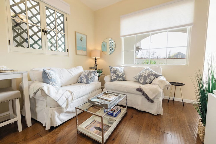 Stay By The Coast2br Condosunsetsbeaches & Enjoy Local Eats! - Santa Barbara, CA