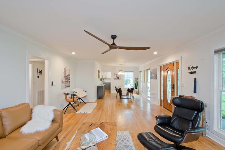 Charming 3-bedroom 3bathroom House In The Medical District - Decatur, AL