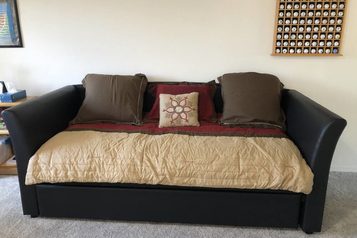 2 Master Suites Plus Kitchenette In Upper Level Of Our Townhome - Mesa, AZ
