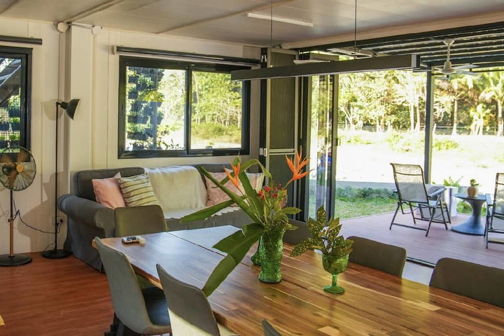 2 Storey Prefab Container Vacation Home-full Mountain View And River Access - Antipolo