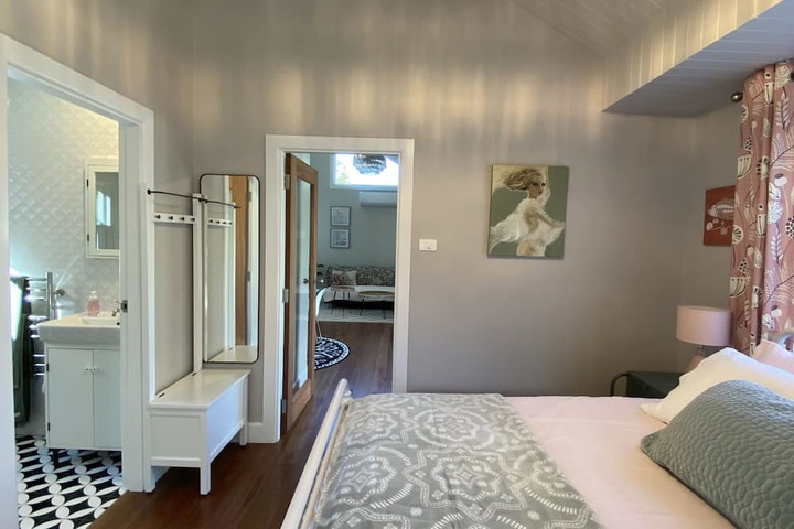 Gorgeous Villa Starbright Guesthouse Opp Berry Showground In Heart Of Town - South Coast