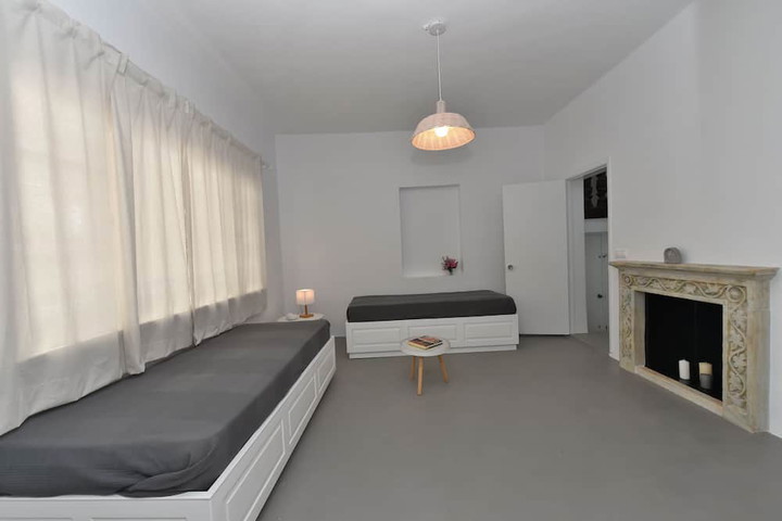 Enjoy Your Holidays In An Excellent Seaside Home In Kardianni Bay (Also Known As Giannaki Bay) - Grecia