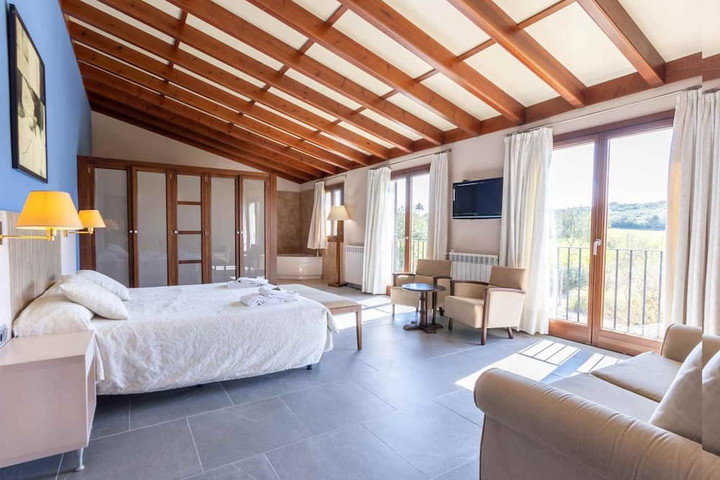 Finca Con 6 Suites, Piscina Y Tranquilidad - Baleares