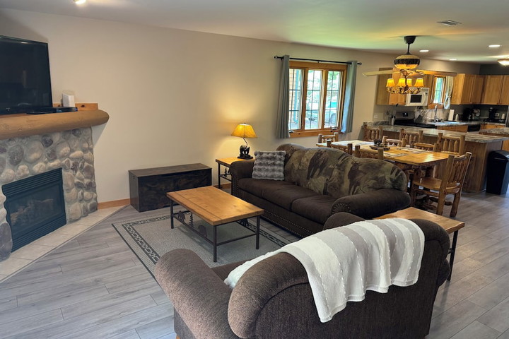 New! The Happy Traveler - Cabin At Starved Rock State Park - Illinois