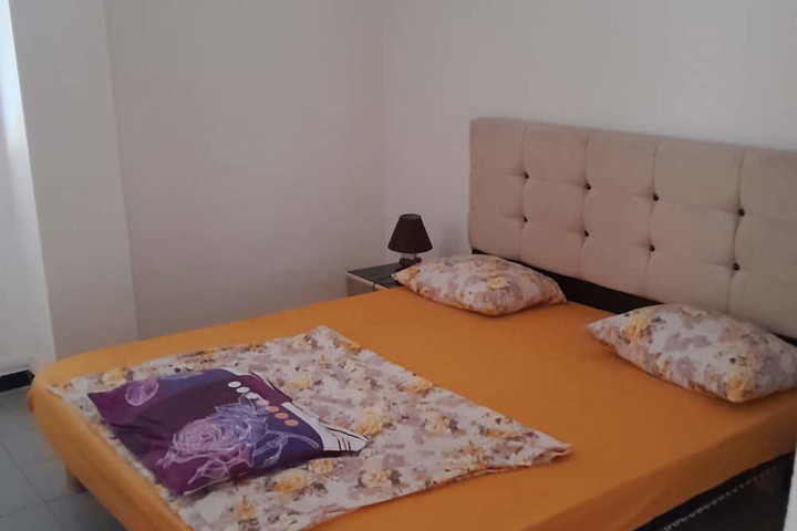 10 M Walk From The Sea, Lovely Apartment For Rent, Ideal For Families - Annaba