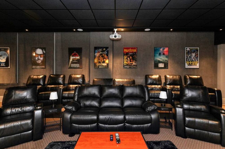 2 Units In 1! Silver Screen Getaway - Downtown Dsm - Des Moines, IA