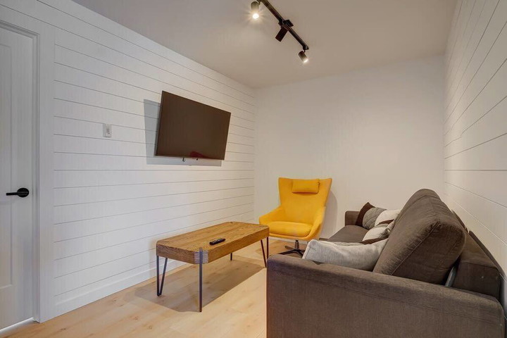 Suite 303, 871 Shefford - Granby