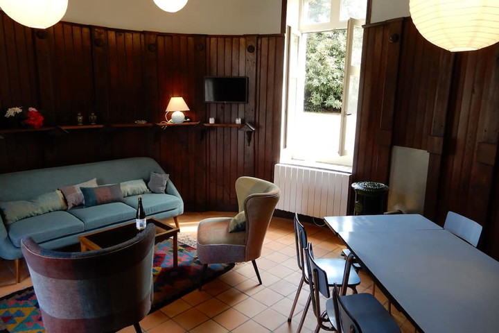 Castle Outbuilding Sleeps 6 - Morlaix