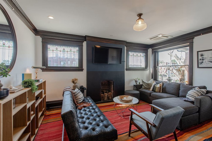Ivy House | Crossroads | 2nd & 3rd Floors - Kansas City