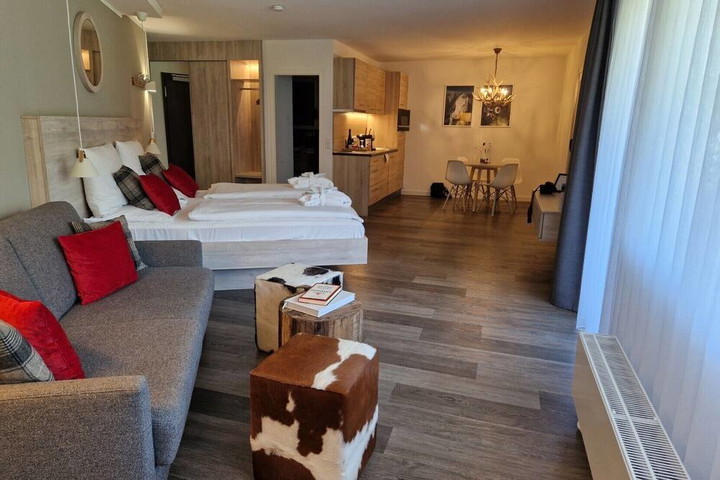 Studio Apartment 'Marianne' With Mountain View, Shared Garden And Wi-fi - Tegernsee