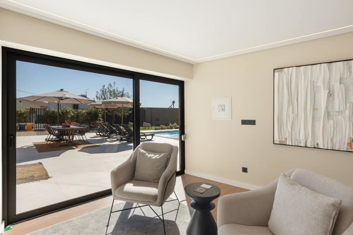 Casa D'avó Amália: Private Pool, Wi-fi & Air Conditioning In Santa Maria Da Feira - São João da Madeira