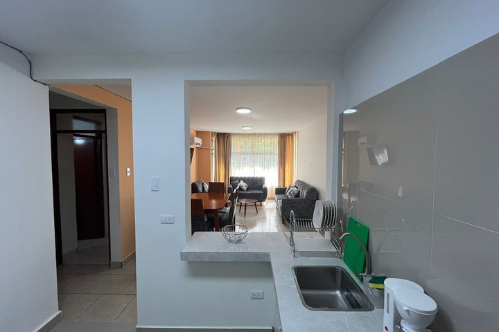 Departamento Acogedor En Piura Seguro, Céntrico Y Confortable - Piura