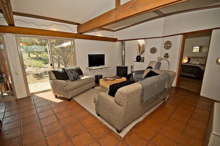 Casa Cumbres: Creek, Hiking Trails & Pet Friendly - Crestone, CO