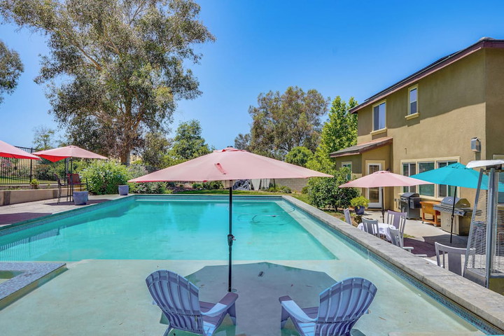 Rio Bravo Country Club Home In Bakersfield W/ Pool - Bakersfield, CA