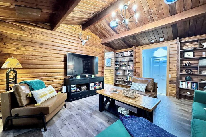 Serene Mountain Escape-cozy Cabin Near Sly Park - Pollock Pines, CA