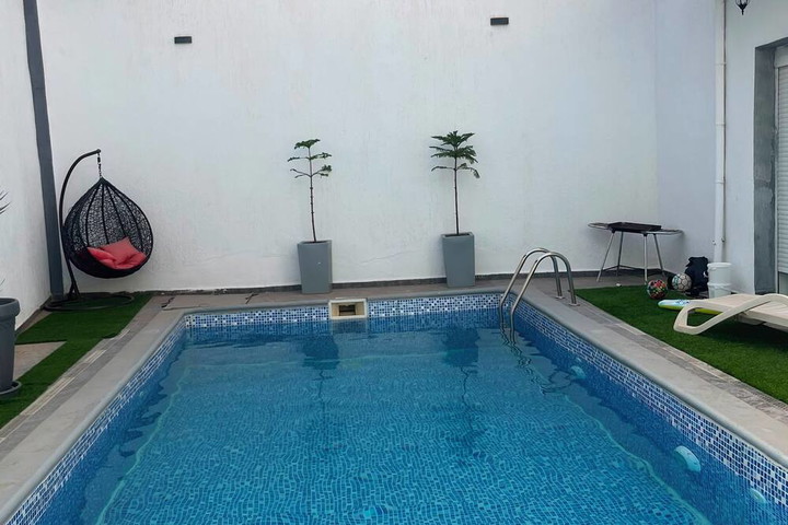 Villa In Oran For 8+ People, With A Pool, Gym, And Hammam, 15 Minutes From The Beach And 5 Minutes From The Forest - Constantine