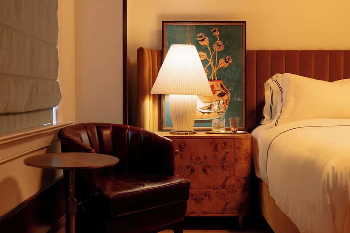 Double Queen Bliss, Fidelity Hotel, 2 Rooms, Steps From Downtown Attractions - Cleveland, OH