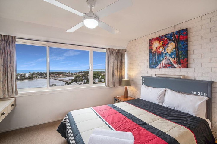Pacific Heights - Standard Apartment - South Coast