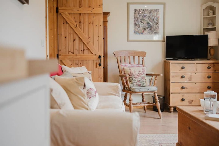 Hoglets - Cosy Countryside Retreat - Tewkesbury